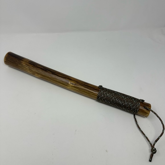 None | Other | New Handmade Pecan Wood 8 Tire Thumper Bat Paracord Grip ...